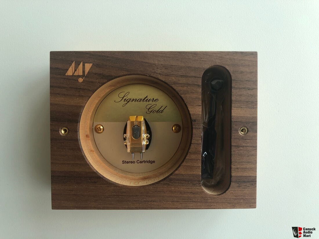 My Sonic Lab Signature Gold - excellent 10/10 condition, less than 30h ...