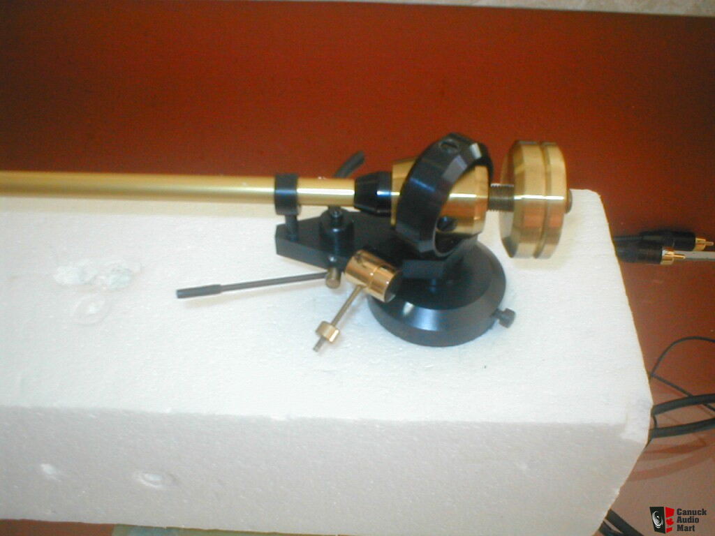 HELIUS AUREUS 1 tonearm Photo #330124 - Canuck Audio Mart