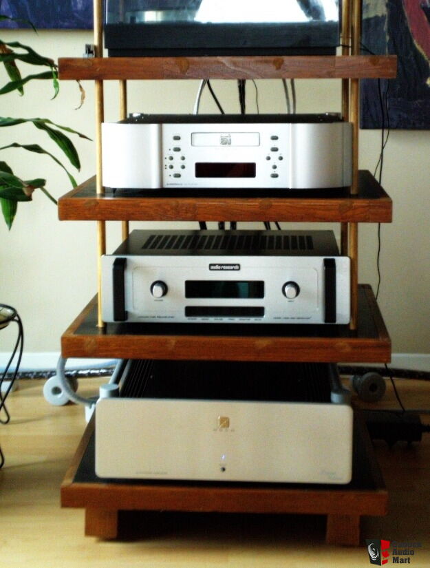 Sim Audio Moon W5 Limited Edition For Sale - Canuck Audio Mart
