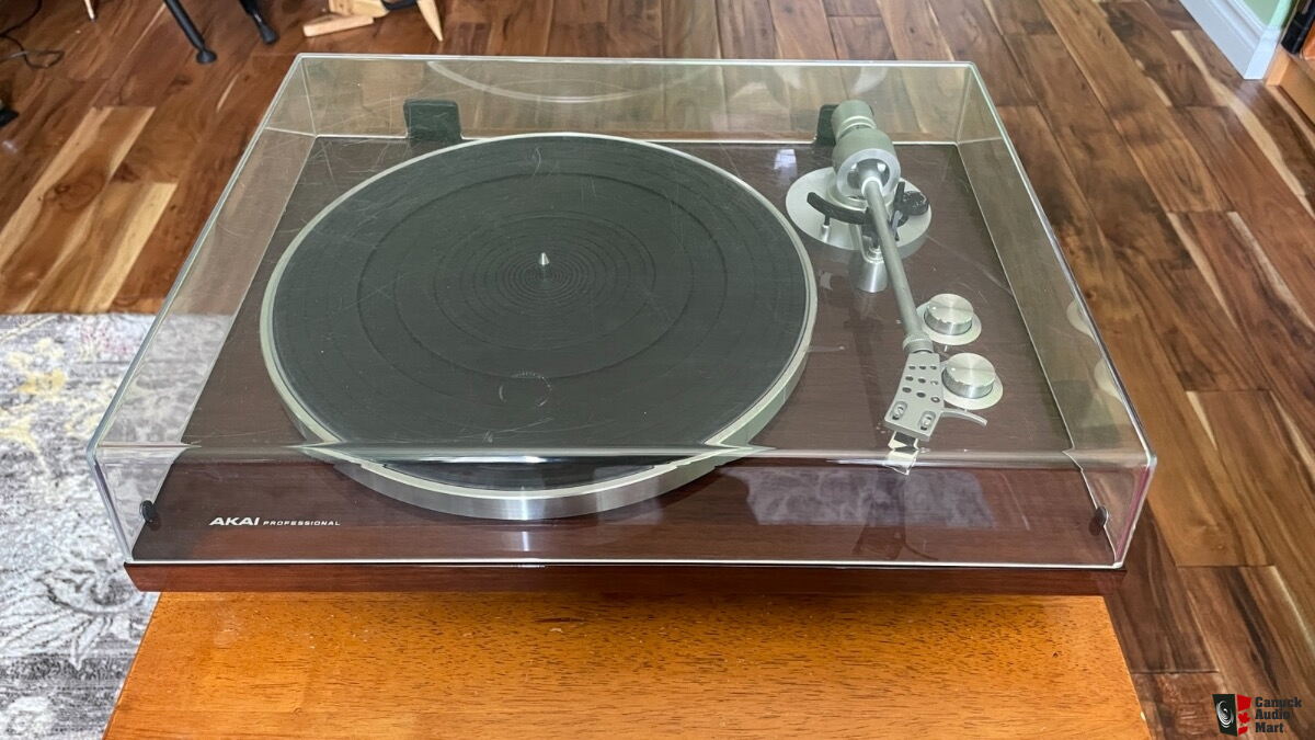Akai Professional BT500 for sale Photo #3314298 - Canuck Audio Mart