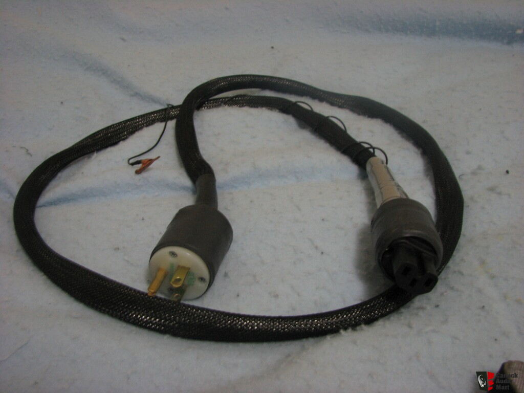 GutWire C Clef 2 Power Cable cord 5.5 ft Photo #331645 - UK Audio Mart