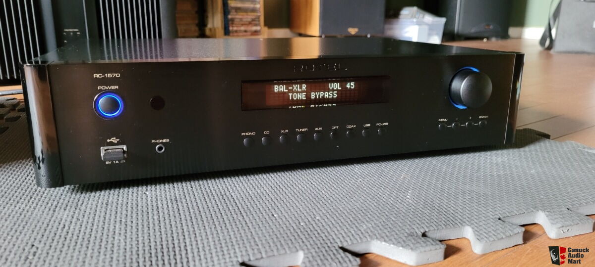 Rotel RB-1552MKII stereo amp Rotel RC-1570 Pre Amp Photo #3326588 ...