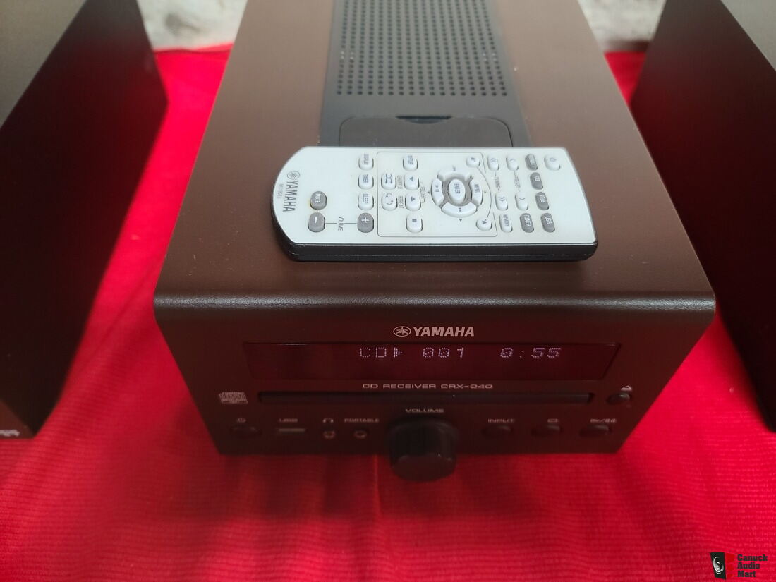 Yamaha CD FM USB Stereo Receiver iPod Dock Counter Top Bookshelf CRX ...