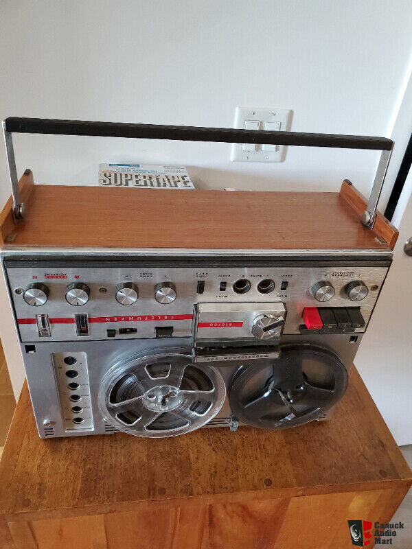 vintage Telefunken Magnetophon 204 MCM reel to reel player Photo ...