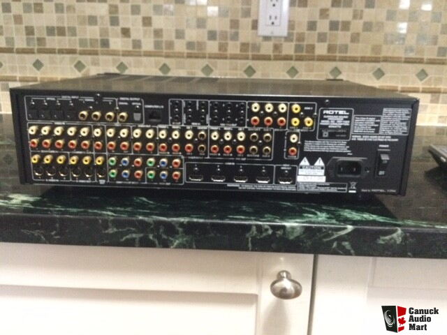 Rotel processor RSP 1069 Photo #3344174 - Canuck Audio Mart