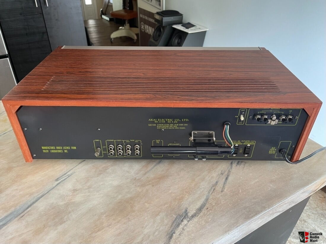Refurbished 1975 AKAI AA-910 DB 23 1/4" Wide Giant receiver Photo ...