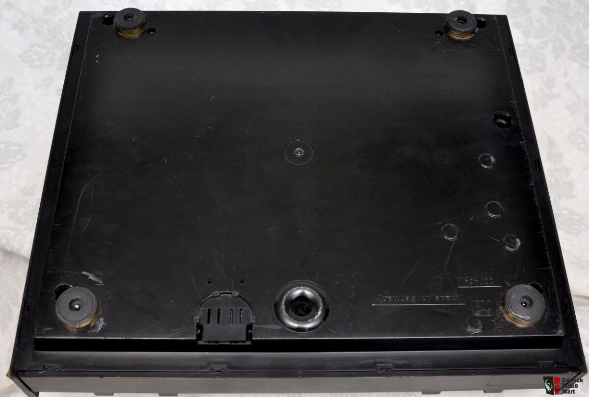 Dual Turntable Plinth Base Photo #3366786 - Canuck Audio Mart