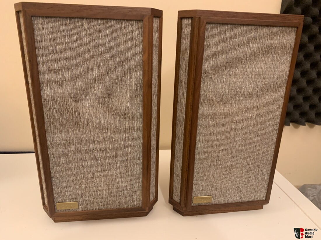 Tannoy Autograph Mini OW Bookshelf Speakers *Sold to Eric Photo ...