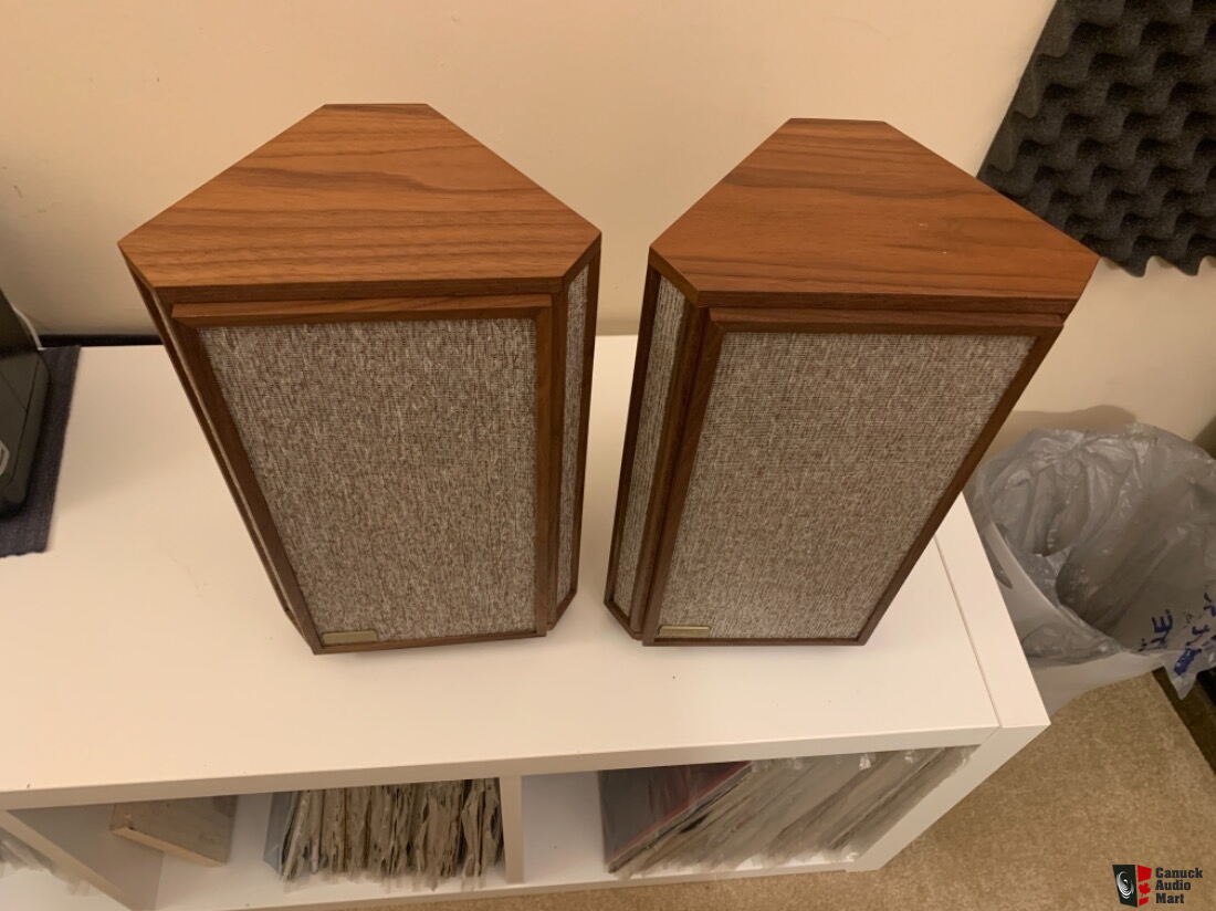 Tannoy Autograph Mini OW Bookshelf Speakers *Sold to Eric Photo ...