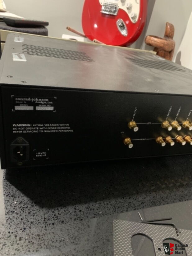 Conrad Johnson Premier 10 Pre-amp Photo #3387012 - Canuck Audio Mart