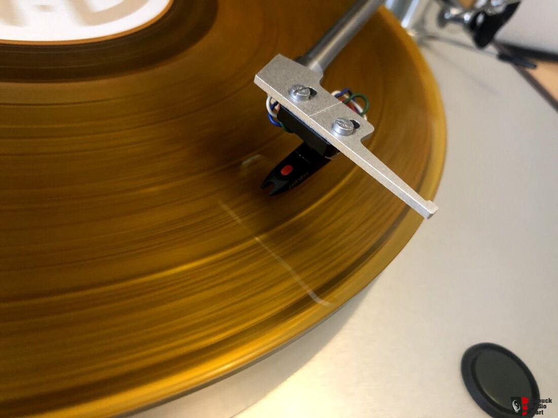 Luxman PD-277 Direct Drive Fully-Auto Turntable in Pristine Condition ...