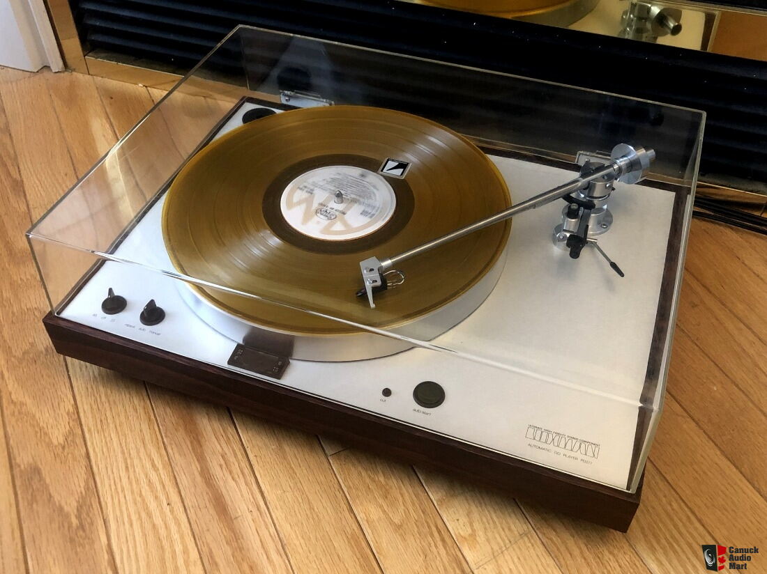 Luxman PD-277 Direct Drive Fully-Auto Turntable in Pristine Condition ...