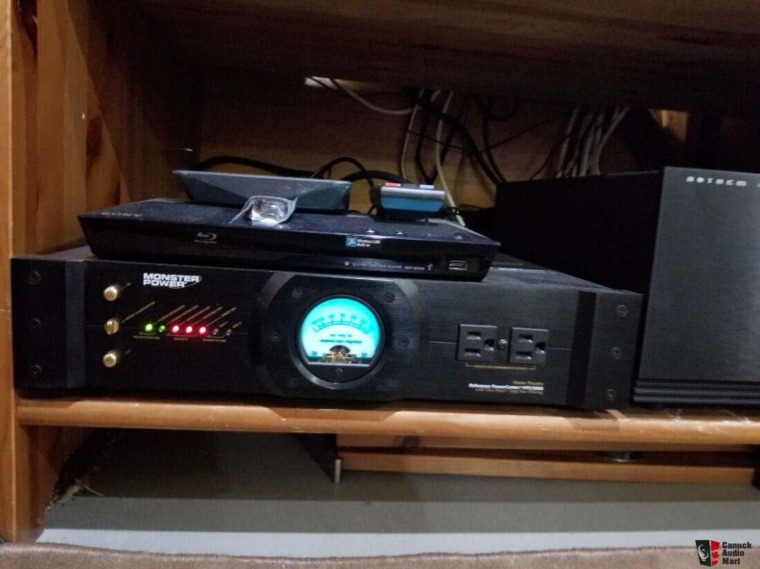 Monster Power Reference Power Center HTS 5000 Home Theatre Power Center ...
