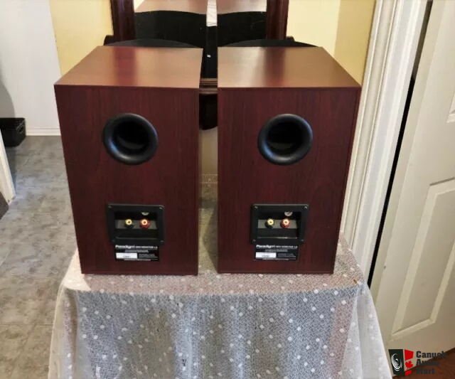 Paradigm Bookshelf Speakers Mini Monitor v3 Photo #3399684 - Canuck ...