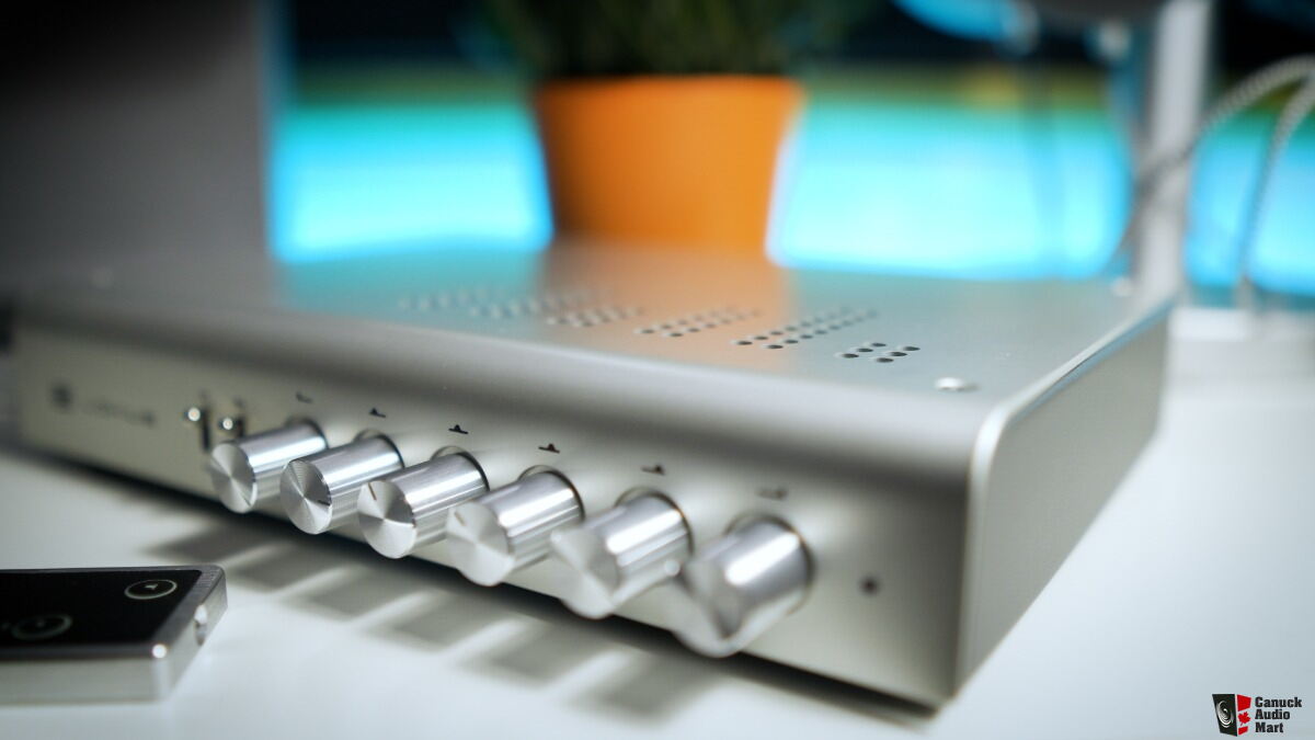 Schiit LOKIUS 6-band Balanced Equalizer (Brand New - sealed box) Photo ...