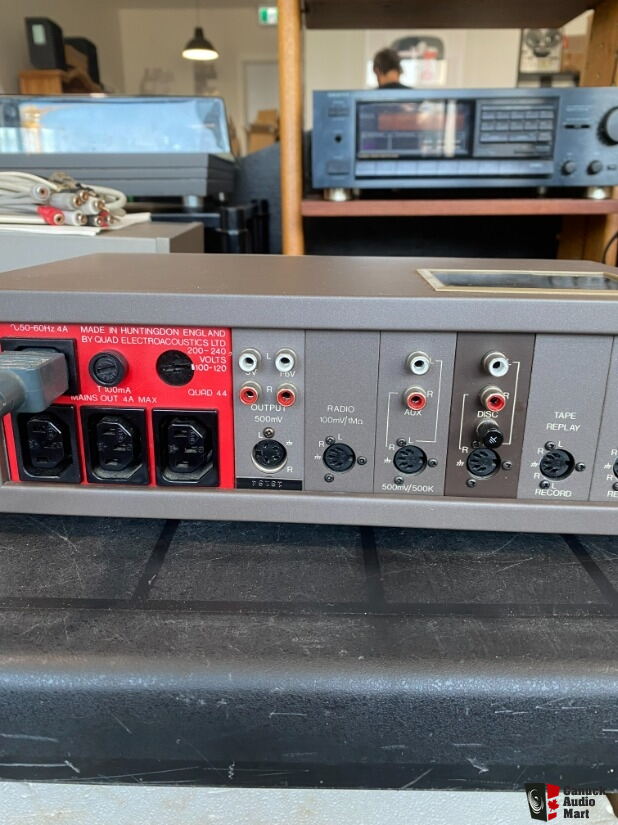 Quad 44 Control amplifier. Excellent and 405-2 Power amplifier Photo ...