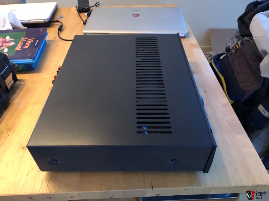 Arcam FMJ a38 amplifier Photo #3435781 - UK Audio Mart