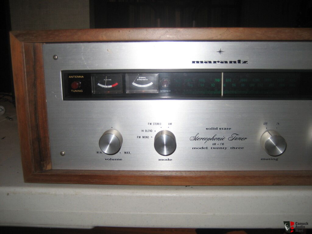 MARANTZ MODEL 23 TUNER WITH CABINET NEAR MINT