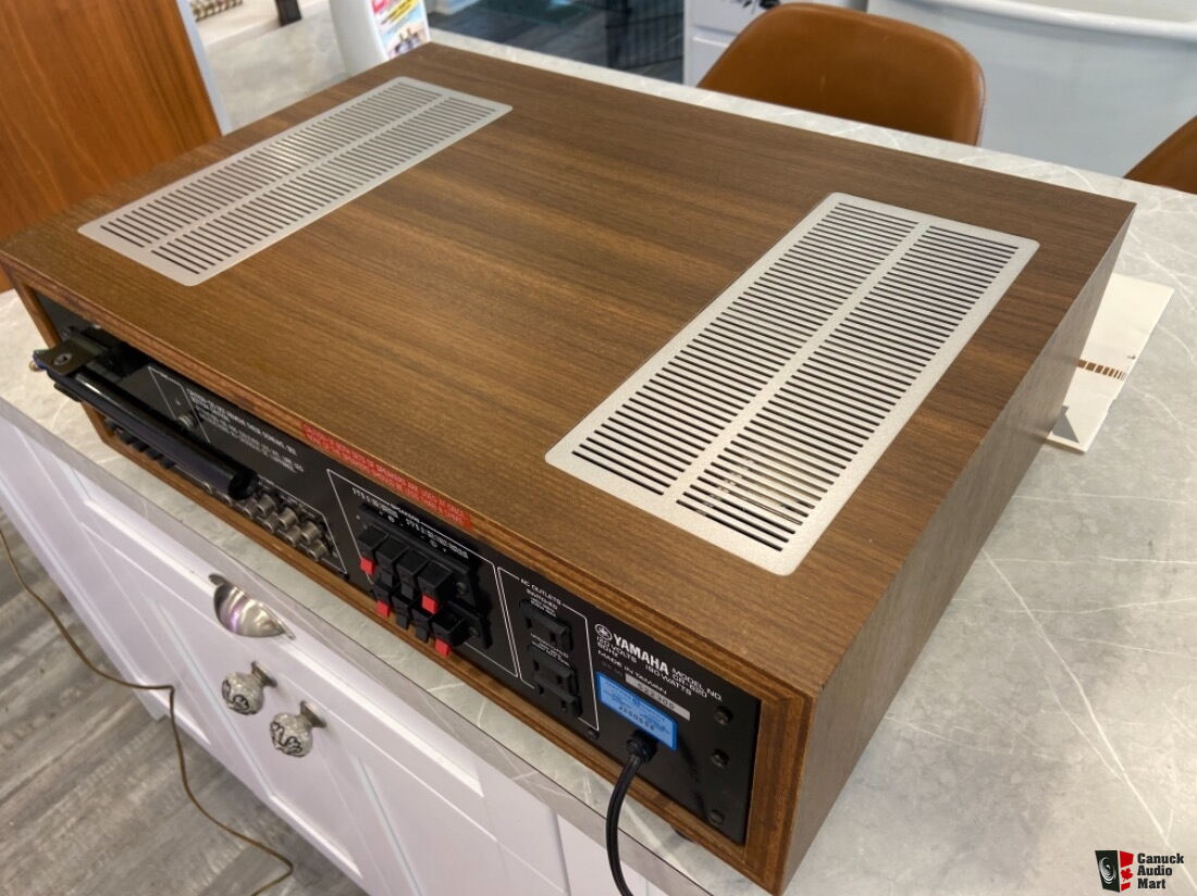 Yamaha CR-620 Receiver with manual,,nice free canada shipping Photo ...