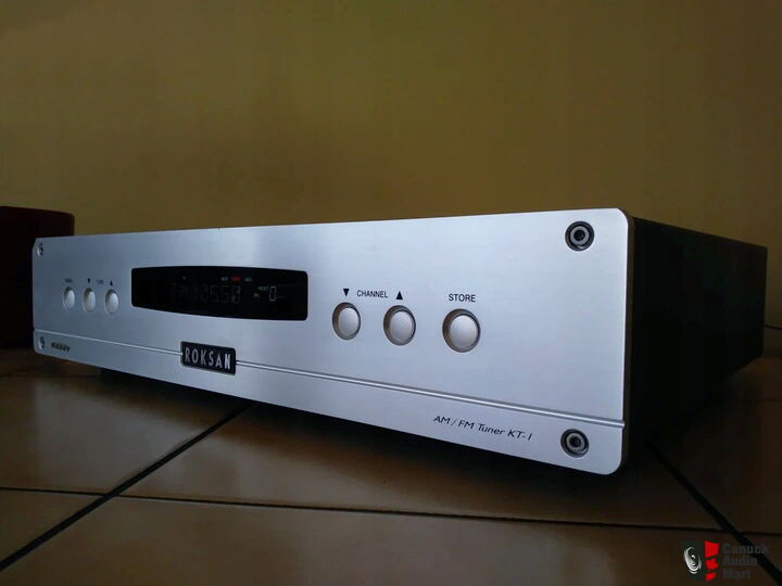 Roksan Kandy KT-1 tuner For Sale - Canuck Audio Mart