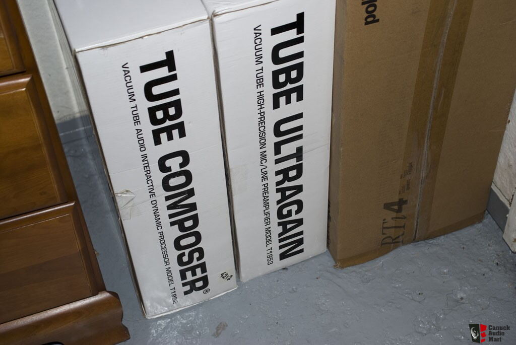 Behringer T1952 Tube Compressor NEW For Sale - Canuck Audio Mart