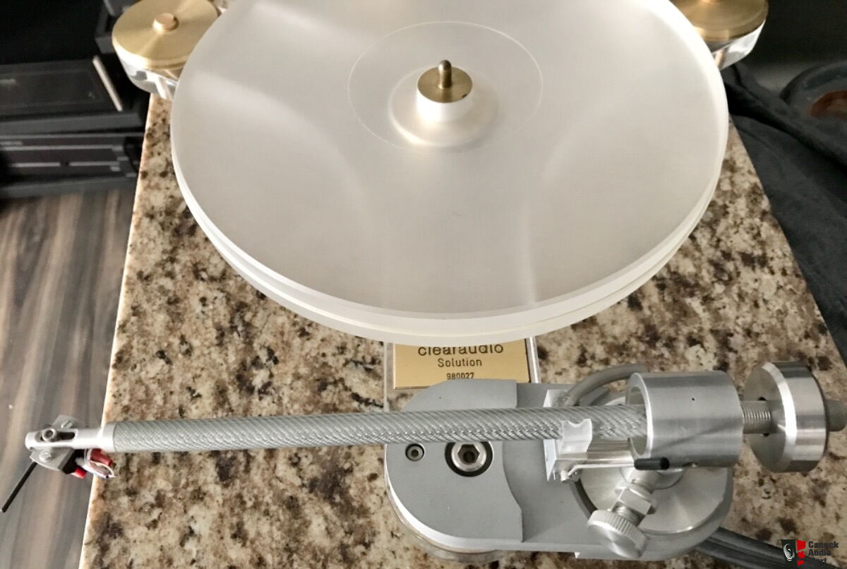 Clearaudio Solution turntable (cartridge priced separately) Photo ...