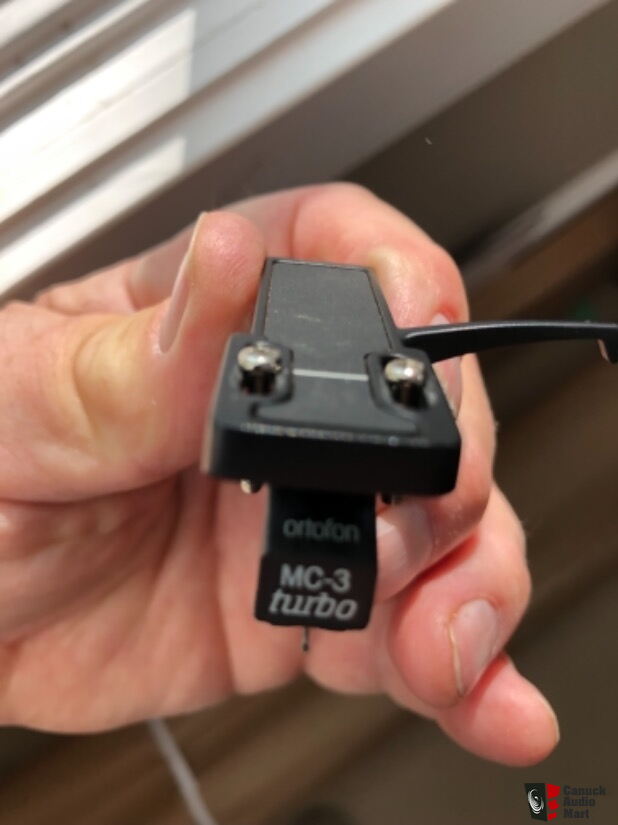 Technics SL-1400MK2 and Ortofon MC3 Moving Coil Cartridge Photo ...
