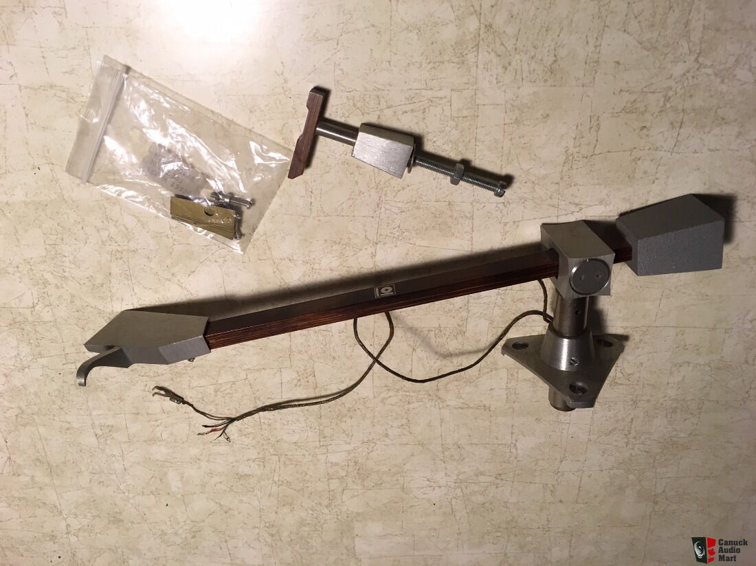 Micro-Trak model 303 tonearm For Sale - Canuck Audio Mart