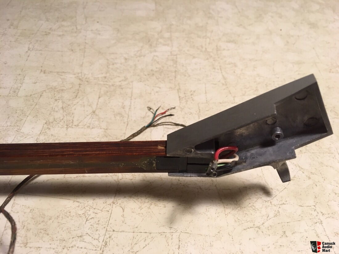 Micro-Trak model 303 tonearm Photo #3474574 - Canuck Audio Mart