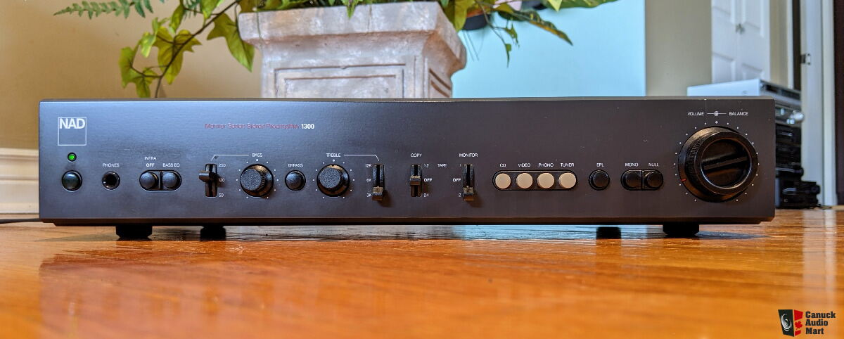 NAD 1300 monitor series Preamp / Control amp / Fully serviced & Tested ...