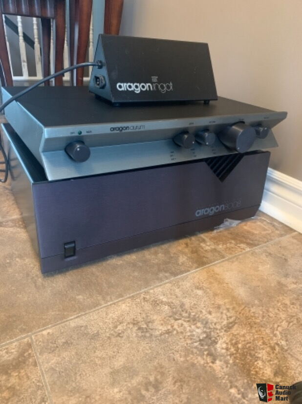 Aragon 8008 dual mono power amp For Sale - Canuck Audio Mart