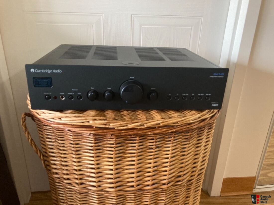 Cambridge Audio Amplifiers 540A V2.0 115V/230V AC~50/60Hz 8-4 ohms For ...
