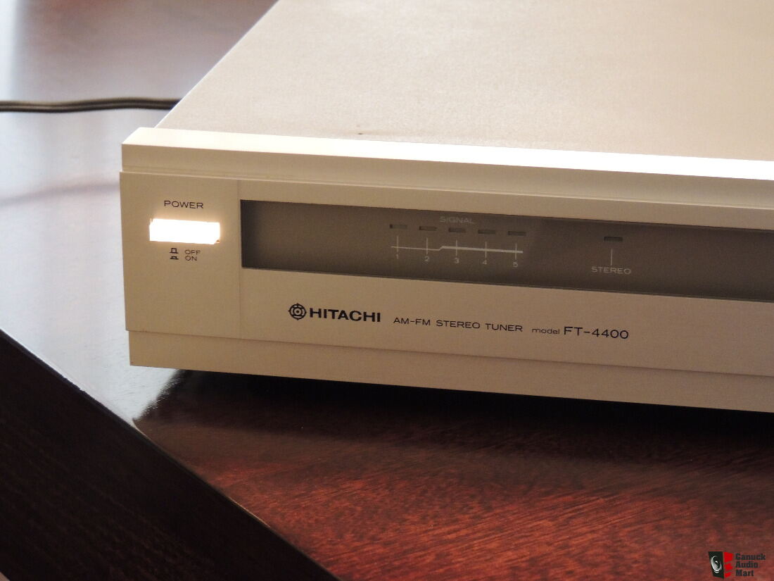 Hitachi FT4400 Quartz Digital AM/FM Tuner- Made in Japan ! Photo ...