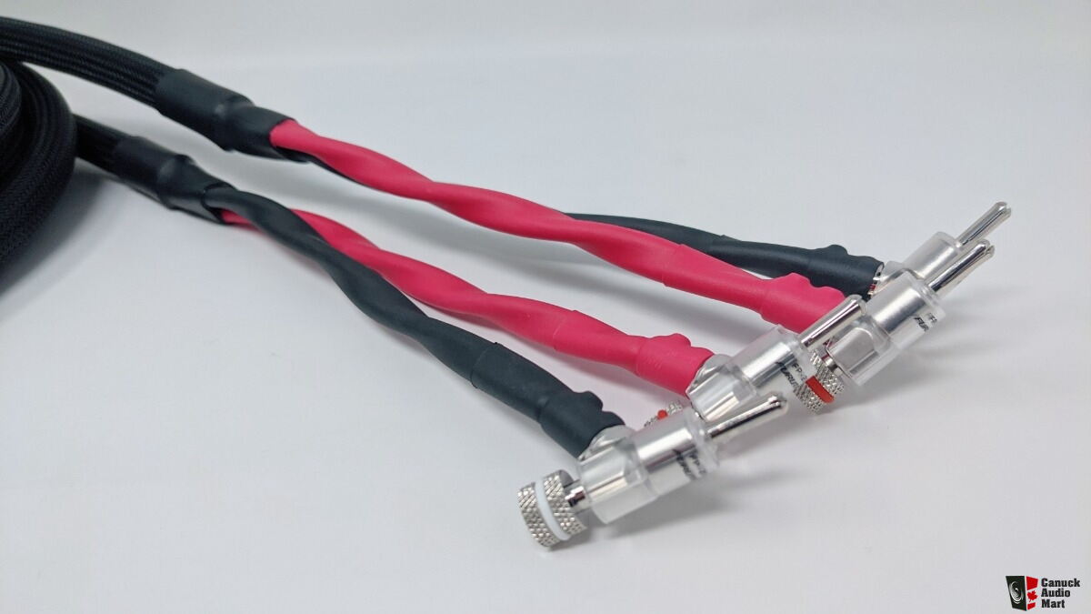 4x 12AWG Mogami OFC 2.5m Bi-WIRE speaker cables with genuine Furutech ...