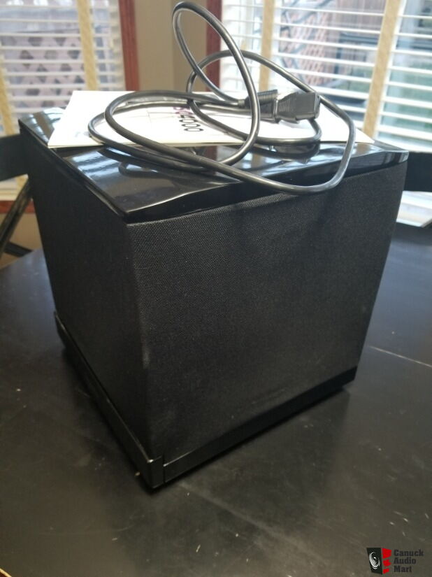 Definitive Technology Supercube SC4000 - Incredible Sub for Size Photo ...