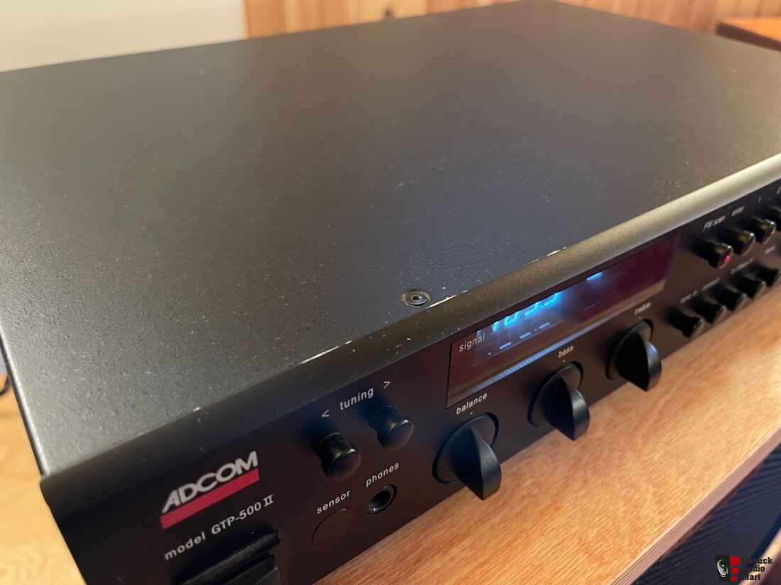 Adcom GTP-500 II preamp tuner Photo #3539580 - UK Audio Mart