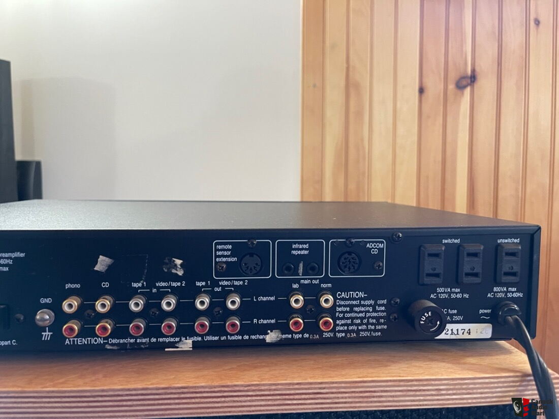 Adcom GTP-500 II preamp tuner Photo #3539580 - UK Audio Mart