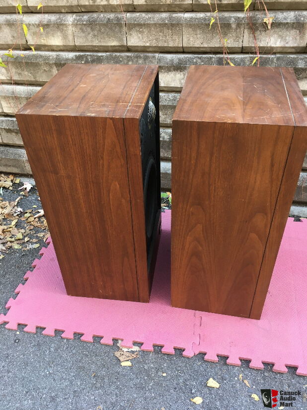 2X Acoustic Research AR11 Photo #3546521 - Canuck Audio Mart