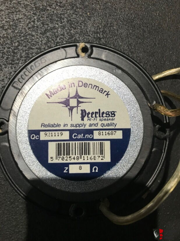 Peerless 2 Way Speakers - Floor Standing and Wall Boxes Photo #3573668 ...