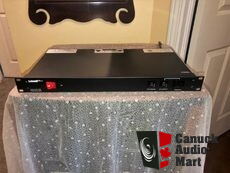 Lowell 9 Outlet Power Distribution Rack Mount ACR 1509 For Sale ...