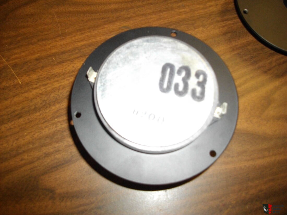 Jbl 033 tweeters used in the L40, L110 and L150 ...Sale Pending Photo ...