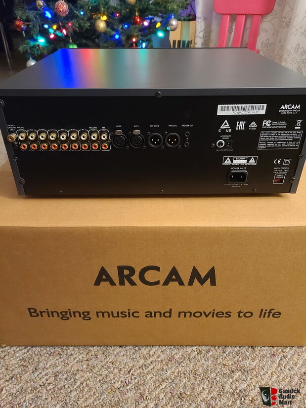 ARCAM FMJ C49 preamplifier Photo #3595793 - US Audio Mart