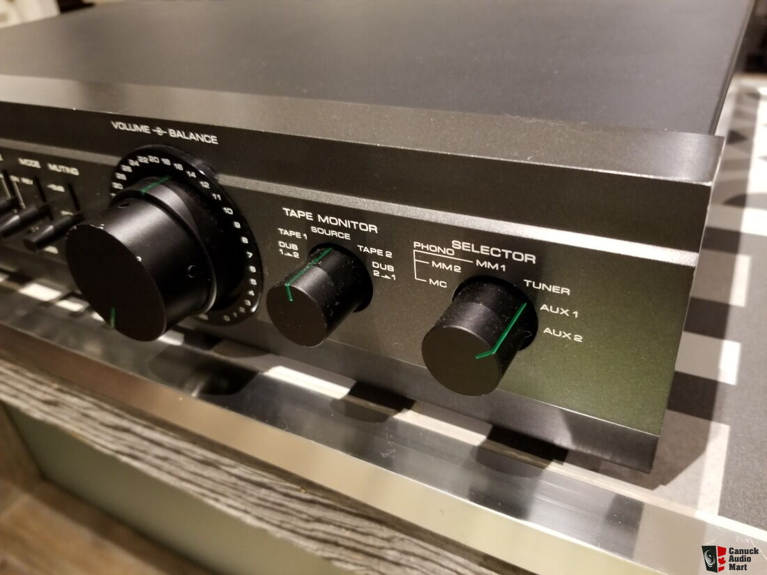 Prestige Series Stereo Preamplifier AKAI PS-200C Photo #3598452 - US ...