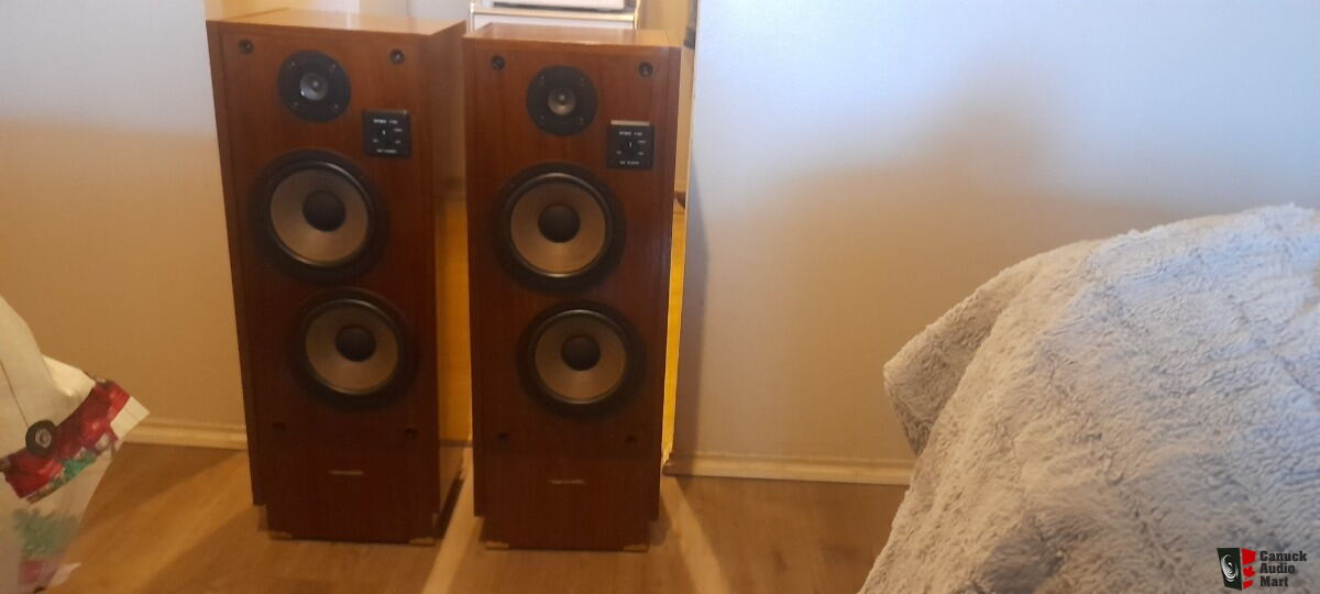 Realistic Optimus T100 For Sale - UK Audio Mart