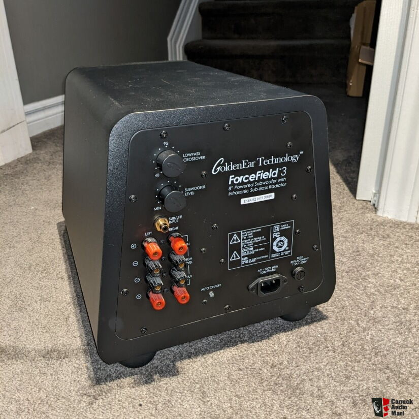 Goldenear Forcefield 3 powered subwoofer, perfect for music Photo ...