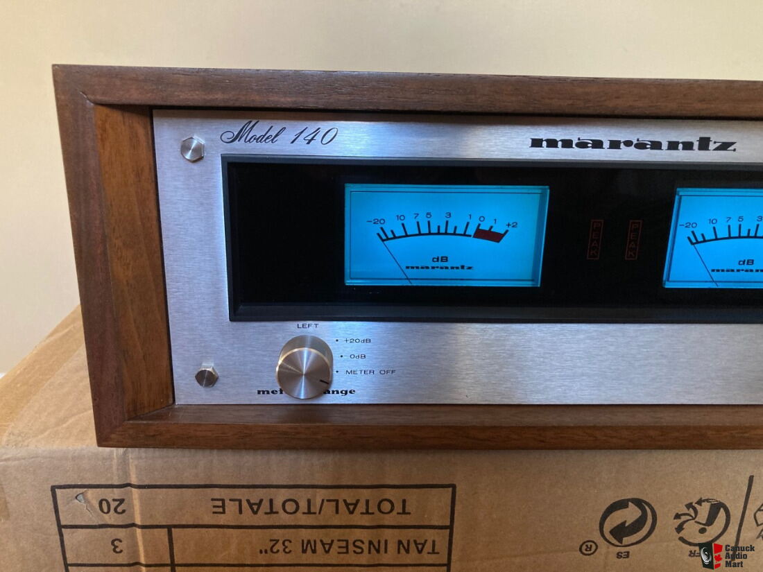 Marantz 140 power amplifier with wood case in excellent condition ...