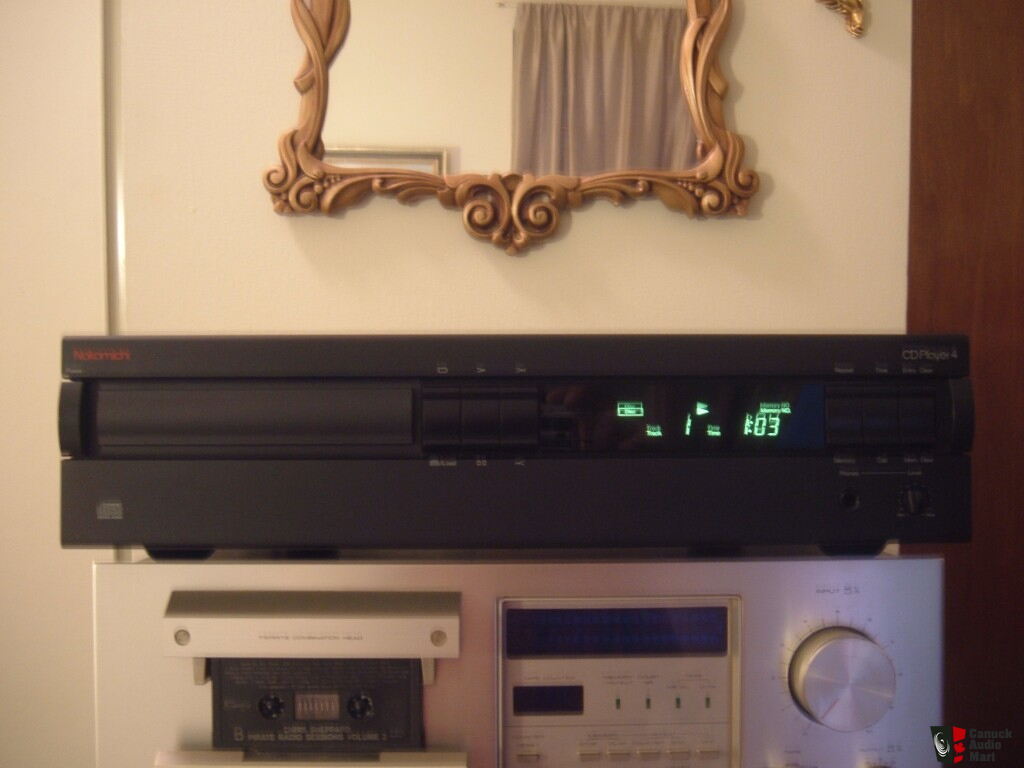 MINT NAKAMICHI CD4 C.D. PLAYER WITH REMOTE For Sale - Canuck Audio Mart
