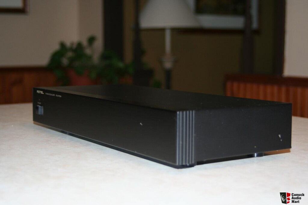 ROTEL RQ-970BX Phono Stage Pre-Amp Photo #364227 - US Audio Mart
