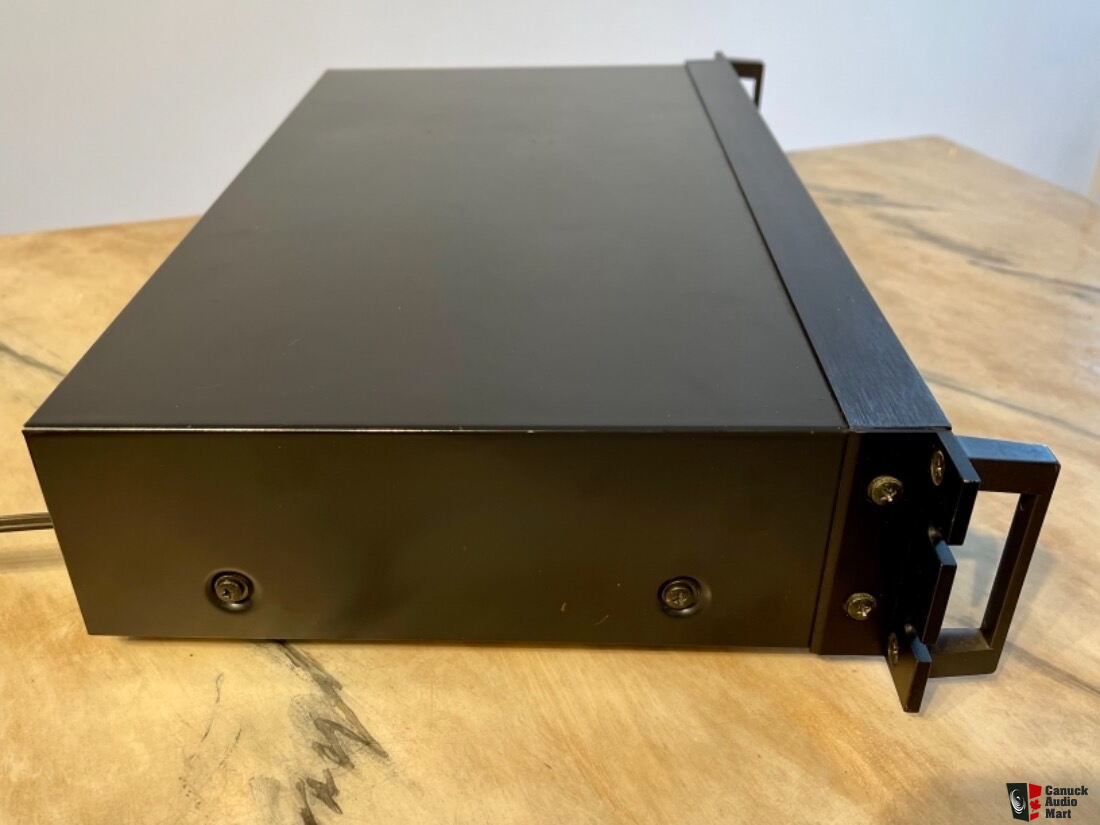 1981 Nakamichi High-Com II Noise Reduction System ( Dolby / DBX) Photo ...