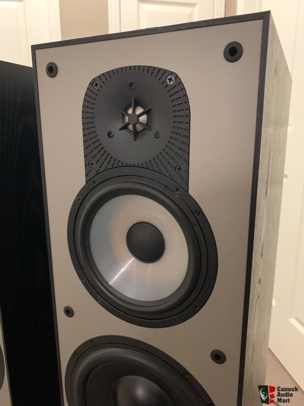 Paradigm Monitor 90P v.3 Tower Speakers Photo #3664423 - UK Audio Mart